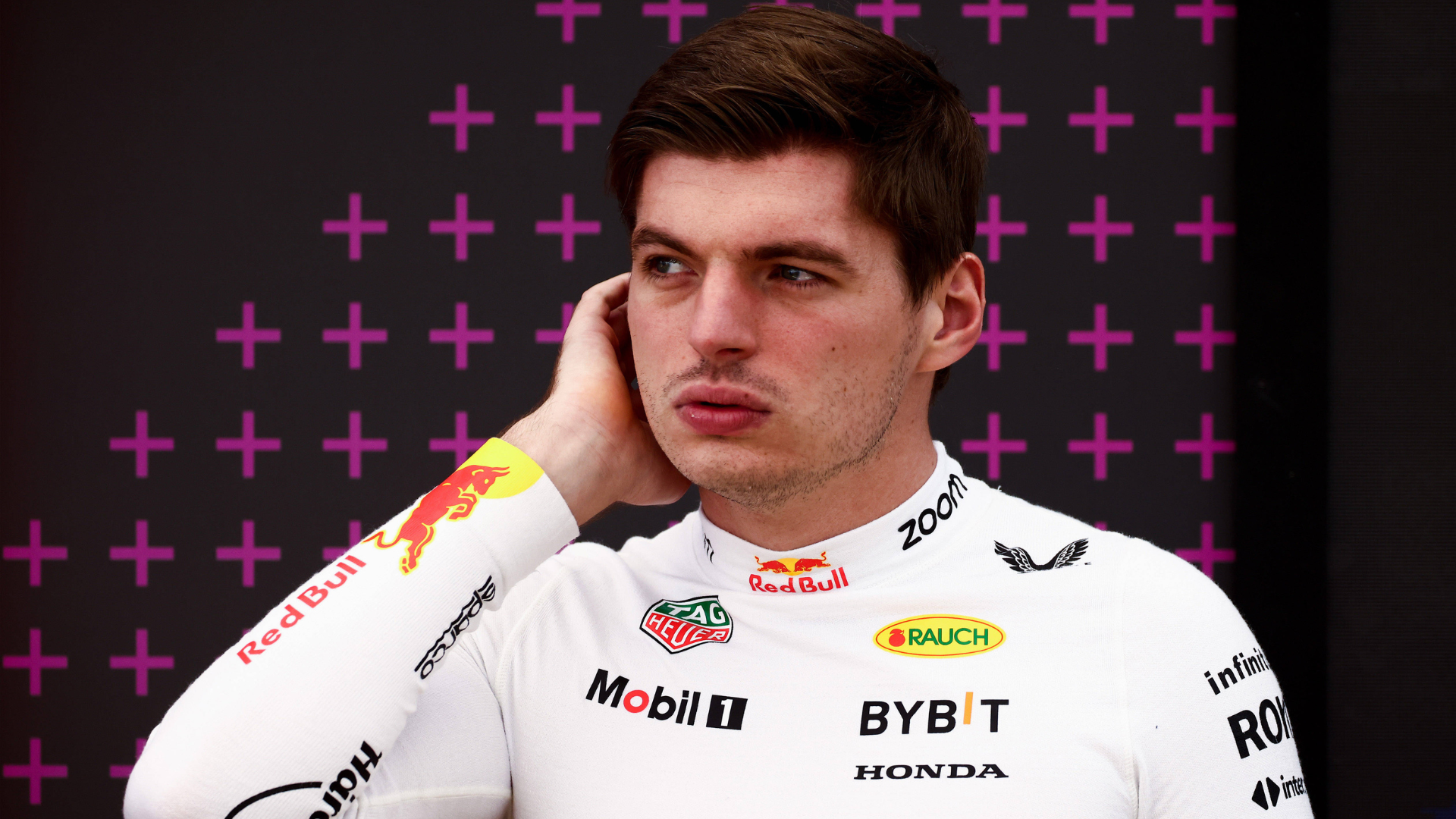 Max Verstappen spreekt zich uit tegen FIA: 'Ik ga maar niet teveel meer ... Max Verstappen spreekt zich uit tegen FIA: 'Ik ga maar niet teveel meer ...